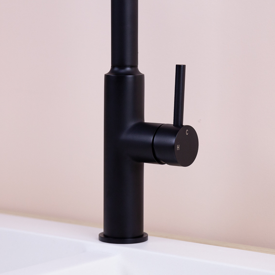Pull-Out Kitchen Sink Mixer Tap | Styl Design